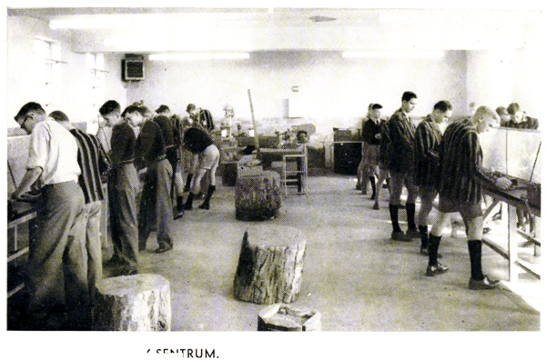 GESKIEDENIS | Hoërskool Oos-Moot